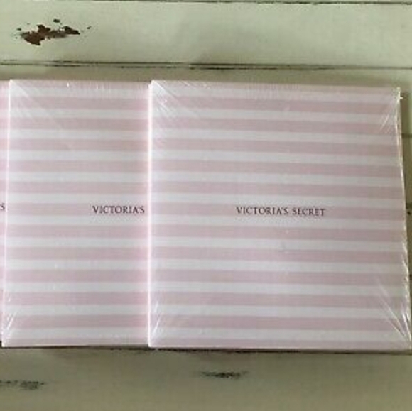 PINK Victoria's Secret | Holiday | Final Sale Donating Soon Victorias ...